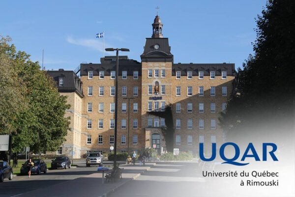 UNİVERSITÉ DU QUÉBEC À RİMOUSKI - Kanada Kültür Merkezi